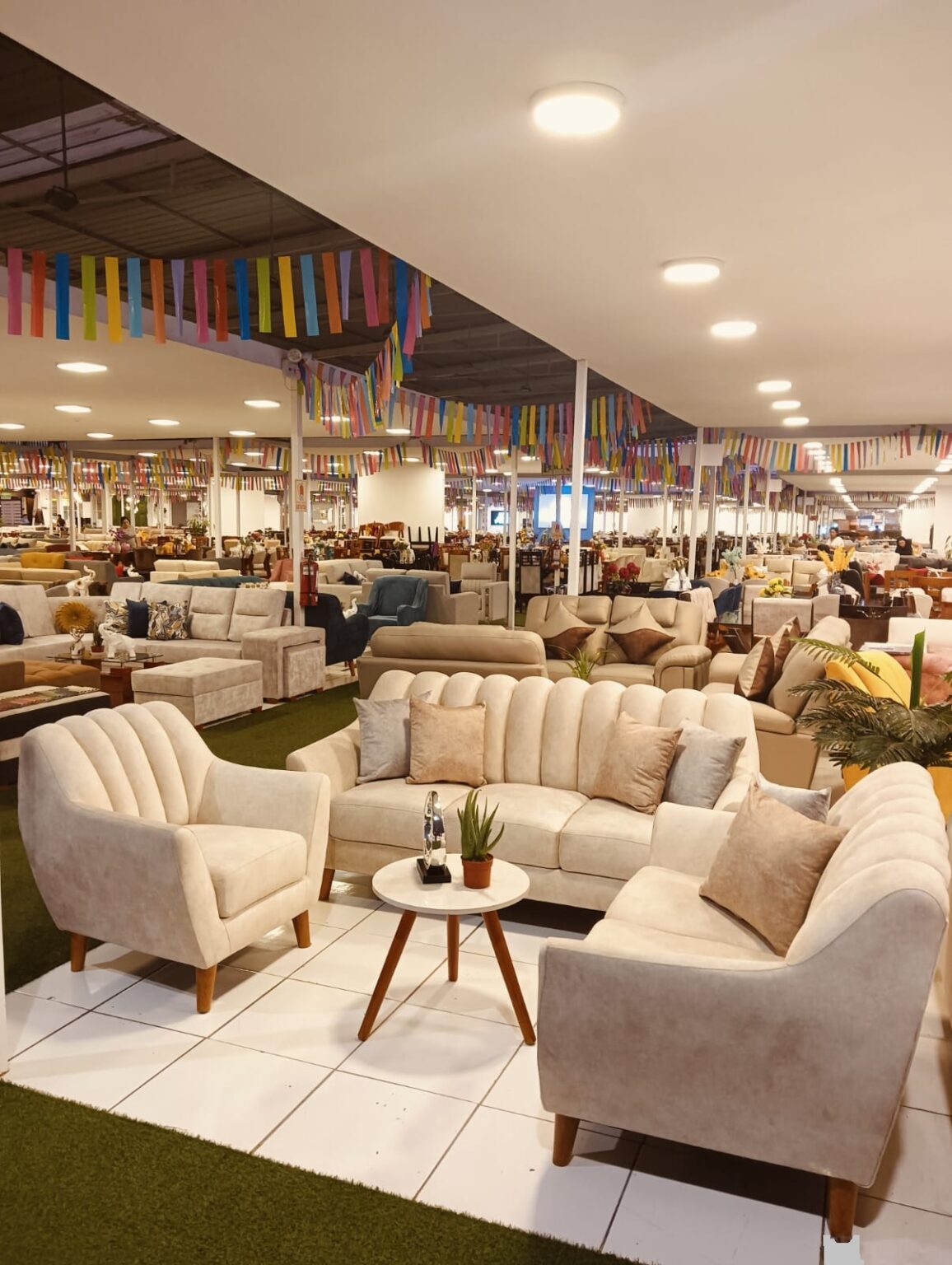 C.C. Mundo Muebles – ¡Somos el centro comercial más grande de ...